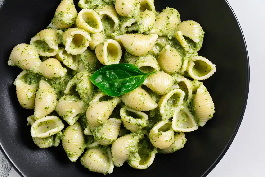 Easy Creamy Pesto Pasta Recipe (Ready in 20 Minutes!)